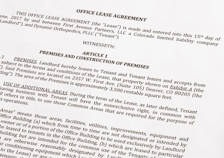What Does ‘NNN Lease / Triple Net Lease’ Mean?